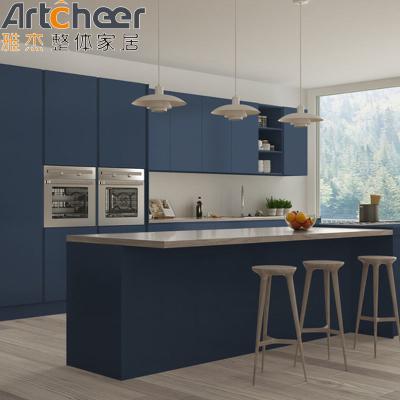 China Modern Design Kitchen Cabinet Set with Customized Size and Eco-Friendly Material for sale