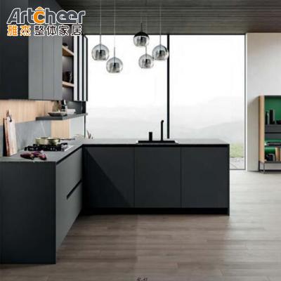 China Italian Style Lacquer Finish L Shape Kitchen Cabinet with 3 Years Warranty for sale