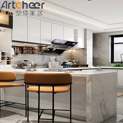 China Luxury Modern Design Modular Kitchen Wall Cabinet with Soft Close Hinges Ready to Assemble for sale