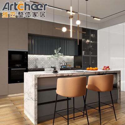 China Modern Design Kitchen Cabinet with 3 Years Guarantee and Eco-Friendly Material for Customized Furniture for sale