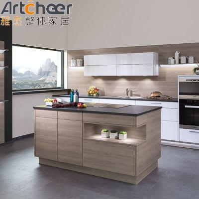 China Modern Customized Color Eco-Friendly Modular Kitchen Cabinet with 3 Years Guarantee for sale