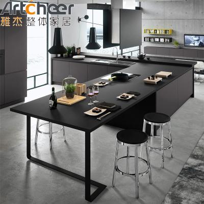 China Solid Wood Luxury Design European Style Kitchen Cabinet Modular Kitchen Cabinets for sale