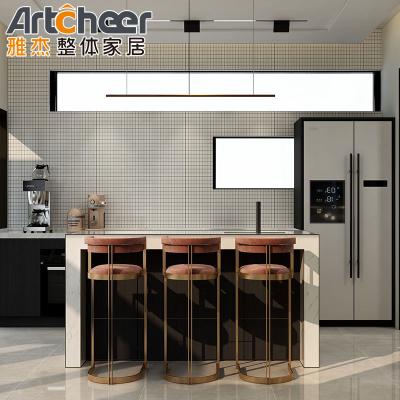 China Modern European Design Kitchen Cabinet with White Marble Laminate Countertop and Customizable Size for sale
