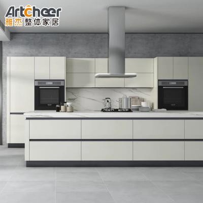 China Modern Stylish Kitchen Cabinet with Customized Color and Eco-Friendly Material for sale