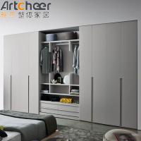 China Minimalist Design Wardrobe with Customized Size and Eco-Friendly Material for Bedroom and Apartment for sale