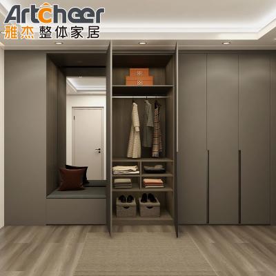 China Modern Stylish Customized Size Wardrobe Closet with Eco-Friendly Material for sale