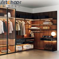 China Customizable Size Walk-In Wardrobe with Eco-Friendly Material and Modern Stylish Design for Bedroom for sale