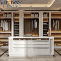 China Modern Design Walk In Wardrobe with Customized Size and Eco-Friendly Material for Bedroom Furniture for sale