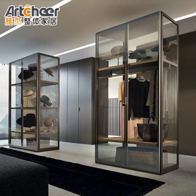 China Modern Stylish Walk-in Wardrobe with Customized Size and Eco-Friendly Material for Bedroom for sale