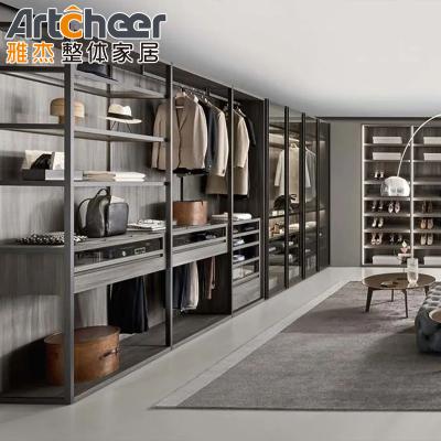 China Modern Stylish Walk In Wardrobe with Customized Size and Eco Friendly Material for sale