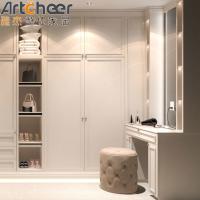 China Modern Stylish Walk In Wardrobe with Customized Size and Eco Friendly Material for Bedroom for sale