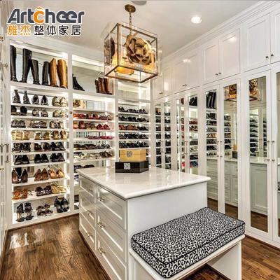 China Modern Adjustable Height Shoes Cabinet with Veneer Finish and Customized Size for Villa and Home for sale