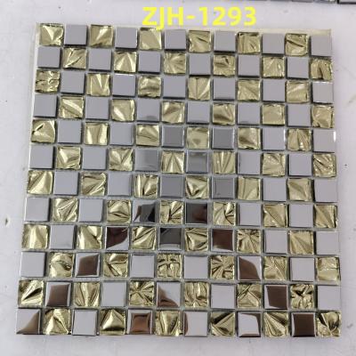 China Mixed Goldleaf Mosaic Glass Wall Tile 300x300mm Shining Surface for sale