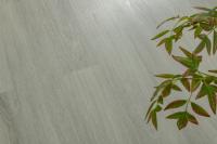 China Modern Waterproof Eco Friendly 5mm 7mm 8mm Price Click SPC Hybrid Floor Tile Waterproof Spc Click Flooring for sale