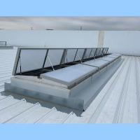 China Industrial Linear Skylight for Factory Daylighting Ventilation and Smoke Extraction for sale