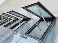 China UV Protective Residential Home Skylight Leak Proof Flashing With Aluminium Frame for sale