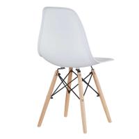 China White PP Dining Chair Set of 4 32.28in Height Solid Wood Legs Modern for sale