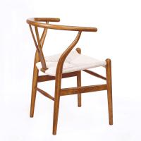 China Ash Wood Chestnut Shell Hans Wegner Wishbone Chair 32in Height Comfortable Dining Chair for sale