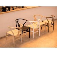 China Beech Wood White Hans Wegner Wishbone Chair 9.9 lbs Solid Wood Dining Chair for sale