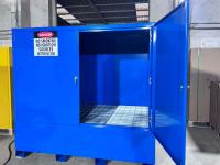 China Blue Flammable Drum Storage Cabinet 110 Gallon OSHA NFPA Compliant Safety Cabinet for sale