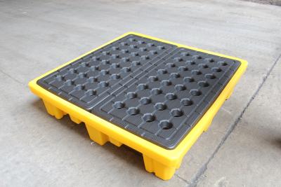 China Poly Spill Pallets Drum Containment Pallets 4 Drum 2700kg Capacity HDPE Chemical Acid Corrosive Storage for sale