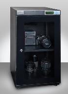 China 30L Rustproof Camera Storage Cabinet with Auto Dry Storage - 20-60% RH Range, 40kg Shelf Capacity for sale