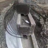 China Durable Uniaxial Plastic Geogrid Road Subgrade 200KNm Geogrid For Gravel Driveway for sale