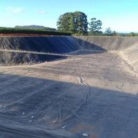 China Canal Geo Membrane Waterproof 400gsm Hydraulic Engineering Composite Geomembrane for sale