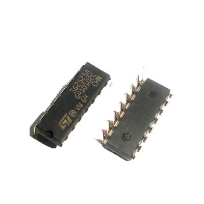 China Power Management ICs SG2525A-ST-DIP SG2525A- for sale