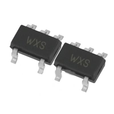 China Electron Memorial Chip MIC5166YML-TR MIC5504-3.3 MIC7221YM5 Laptop Ic Component for sale