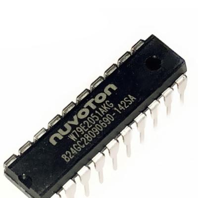 China MCU Ic Chip W79e2051 W79E2051AKG DIP-20 Microcontroller for sale