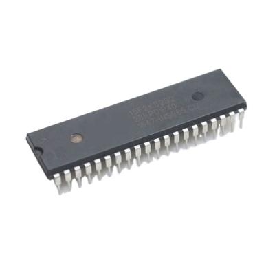 China STC15F2K32S2-28I 15F2K32S2 New Arrive DIP-40 MCU Direct Integrated Circuit Microcontroller Chip STC15F2K32S2-28I for sale