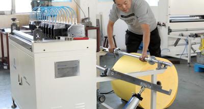 China 0.75kw Paper Pleating folding Machine Full Auto 2500*1300*1100mm for sale