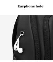China 7.9 Inch IPAD USB Charging Shoulder Travel Sling Bag 18*10*30cm for sale