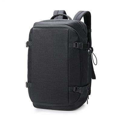 China 20-35L Waterproof Travel Laptop Backpack With Charger OEM ODM for sale