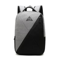 China Zipper Closure 16.5 Litre Waterproof Backpack With USB Charger for sale