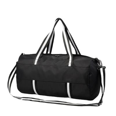China 29L Sports Gym Bag Oxford Waterproof Travel Bags With Shoe Pocket for sale