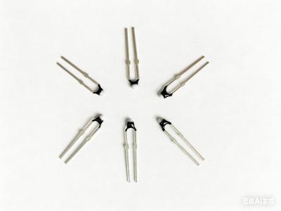 China 0.5 Tin Plated 42 Alloy Lead Wire Epoxy Thermistor for sale
