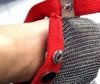 China Anti Cut Stainless Steel Safety Gloves Wire Metal Mesh Cut Resistant Breathable for sale