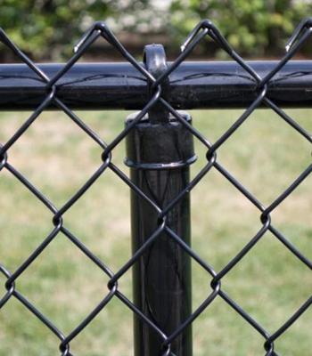 China rustproof Galvanized Chain Link Mesh Fence Cyclone Mesh Fencing 1.5m height for sale