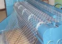 China 50x50mm Sport Court Diamond Galvanized Steel Chain Link Fence for sale