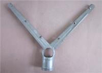 China Chain Link Fence Razor Barbed Wire Extension Arm V Shape Stand Easily Assembled for sale