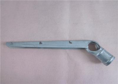 China 3 Strand 45° Barb Wire Arm Chain Link Fencing Accessories Rust Prevention for sale