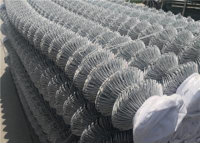 China Galvanised Chain Link Fence Privacy Screen Fabric Rolls 900MM X 50MM X 2.5MMx25M for sale