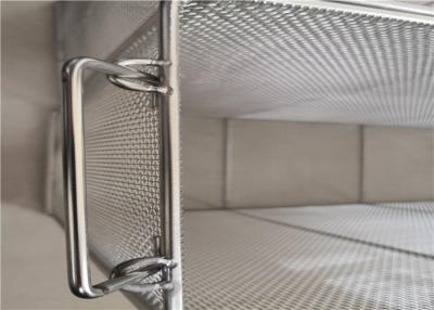 China Medical Instrument Tray Stainless Steel Wire Mesh Baskets For Surgical With Galvanized for sale