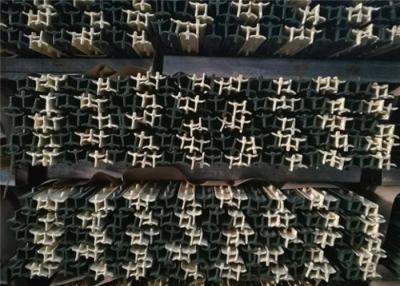 China 1.25LB Farm T Steel Studded Fence Post 8 FT Length for sale