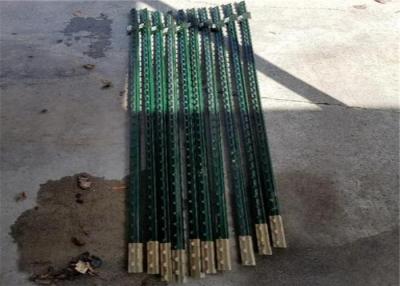China T Post Farm Barbed Wire Cattle Fence 3mm Pvc Coated Fence Post for sale