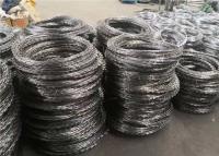 China 8 Clips BTO-22 300Mm Diameter Razor Wire Concertina for sale