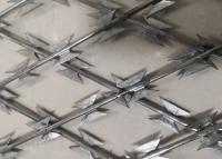 China Welded Hot Dipped 75x150mm Galvanized Barbed Wire for sale
