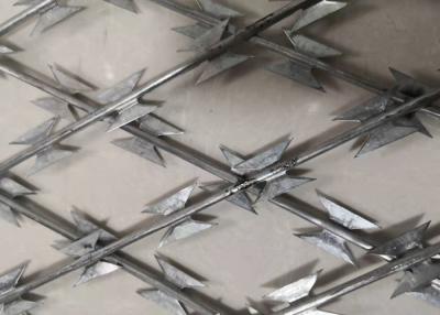China Welded Hot Dipped 75x150mm Galvanized Barbed Wire for sale